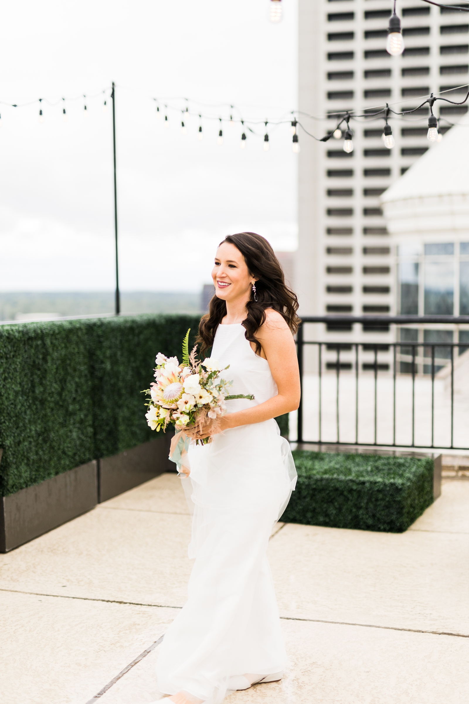 Monday Night Garage Wedding - Syd & Lex Photography Blog